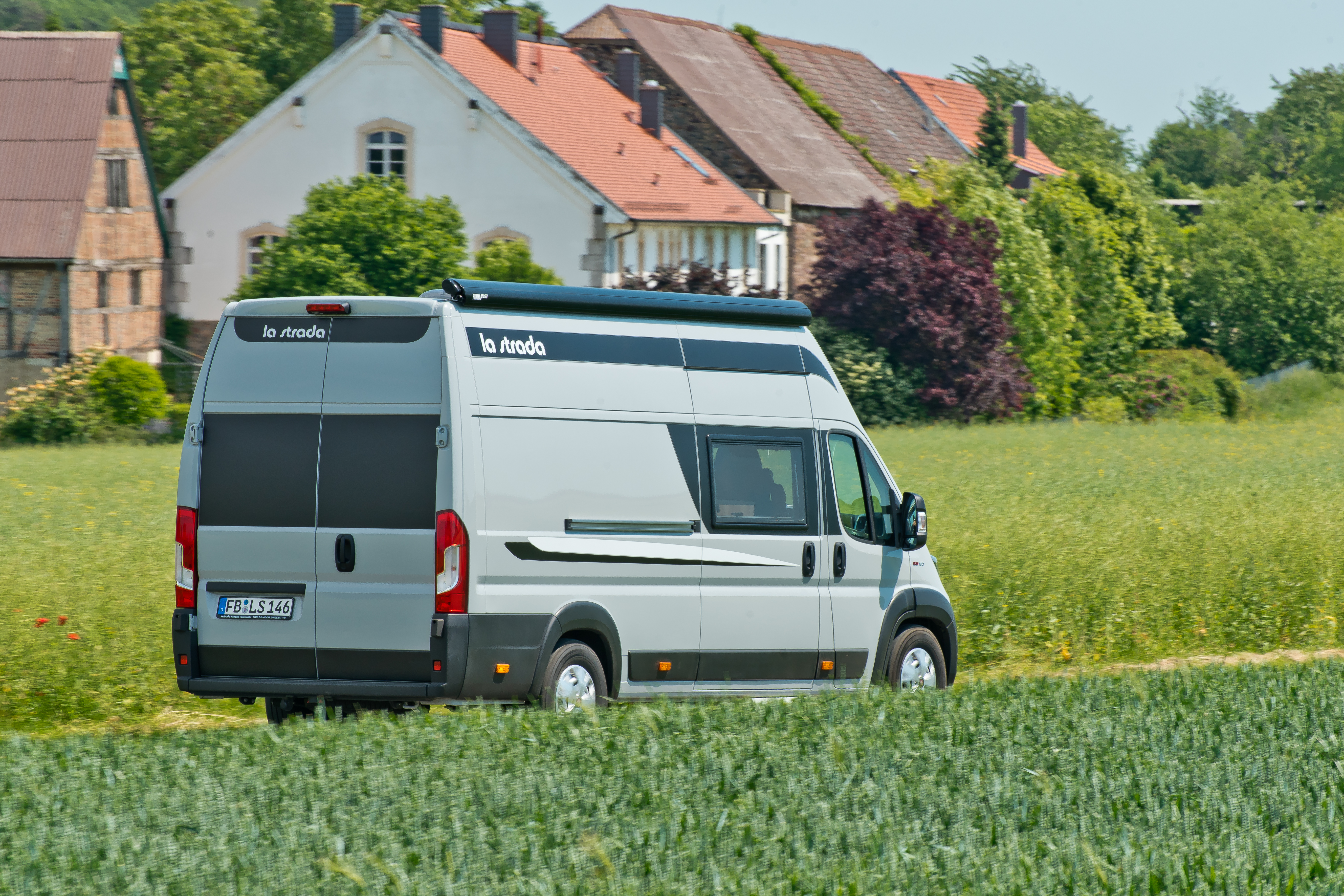 AVANTI H PLUS – WITH EXTRA STORAGE SPACE - la strada Fahrzeugbau GmbH